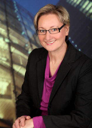 Ingrid Kröpfl - Wirtschaftstreuhändler - Presseflash