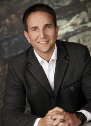 Alexander Kramer - KULT STEIN - Presseflash