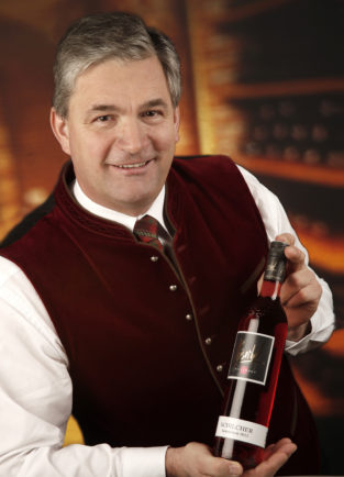 Josef Strohmeier - Josef F. Strohmeier - Presseflash