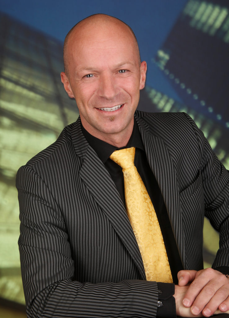 Robert Thum - AKZENT direct Kosmetikvertrieb GmbH - Presseflash