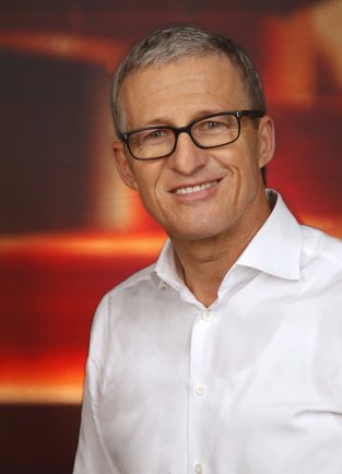 Helmut Dietrich's Instagram, Twitter & Facebook on IDCrawl