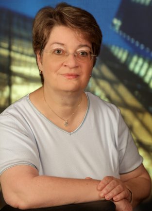 Prof. Dr. Anneliese Felber - Institut für Ökumenische Theologie ...