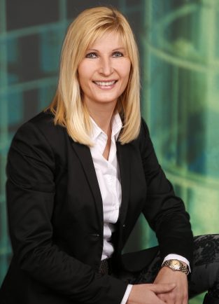 Stephanie Fink - RE/MAX Trend - Presseflash