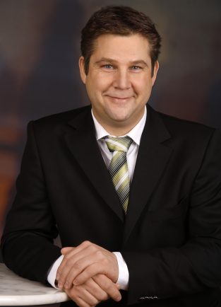 Jürgen Lenhardt - Jürgen Lenhardt Montagen - Presseflash