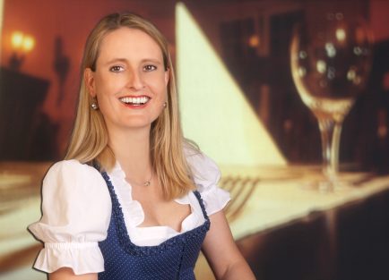 Mag. Eva-Maria Hofmann - Presseflash