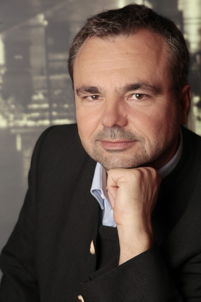 Peter Mayer - Presseflash