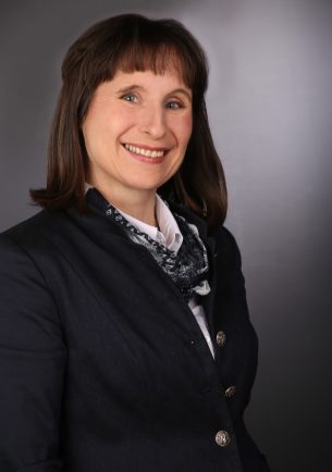 Angelika Hütter - Presseflash